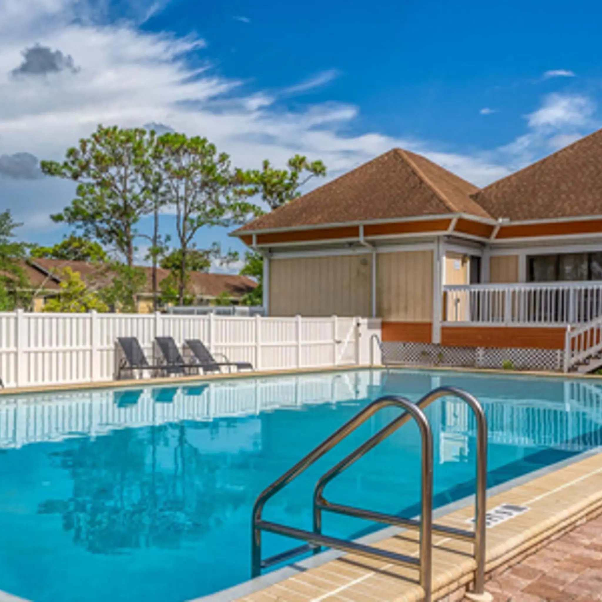 Resident Services | The Park at Carson